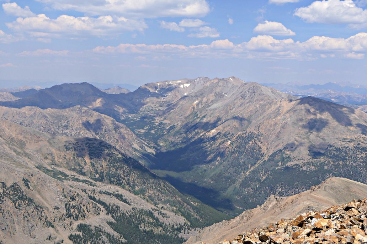 Best Guide To Hiking Mt Elbert: Gear, Duration, Routes, Camping ...